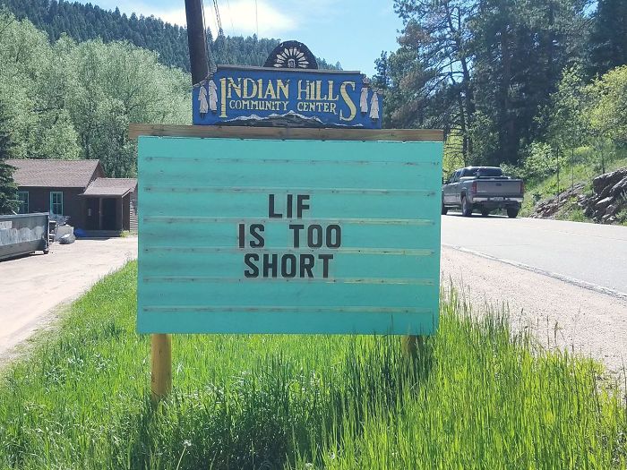 Mystery Colorado Street Artist Creates The Funniest Signs Ever, And The ...