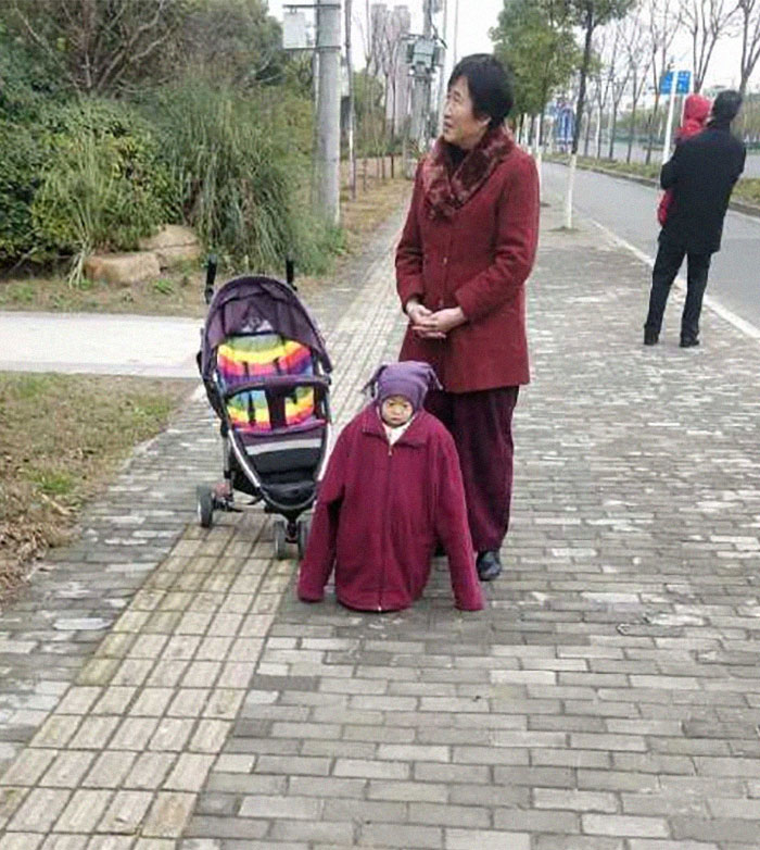 “Living In China I See The Most Ridiculous Things, Like These People ...