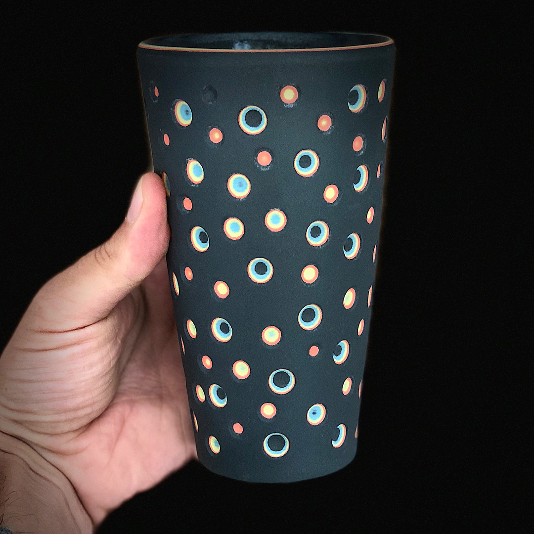 Carved Surfaces on Ceramics by Sean Roberts Reveal Surprising Streaks ...